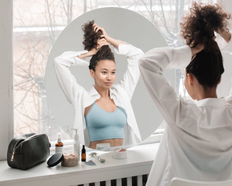 Beauty Copywriter for Cosmetics, Skin Care & Hair Care Products